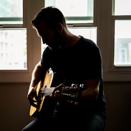 Tyler Edwards • Uppbeat